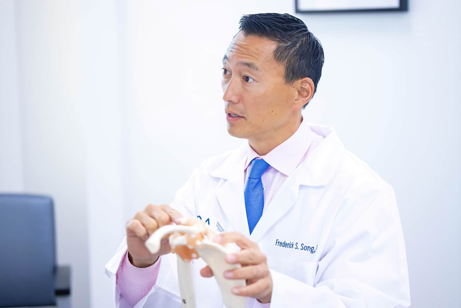 Dr. Song, Frederick - Princeton Orthopaedic Associates