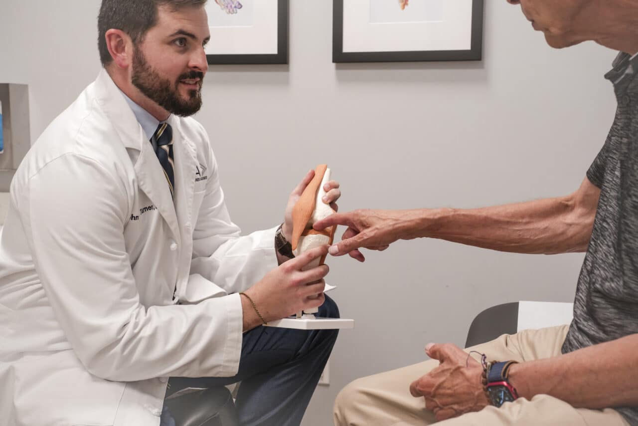 Why Does My Knee Pop? Common Causes of Knee Pain. - Princeton ...